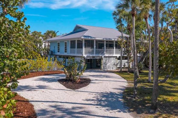 The Green Flash Restaurant Rekindles Captiva Island Waterfront Dining ...