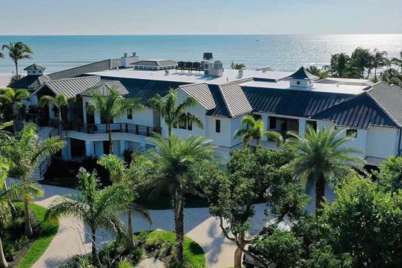 The Green Flash Restaurant Rekindles Captiva Island Waterfront Dining ...